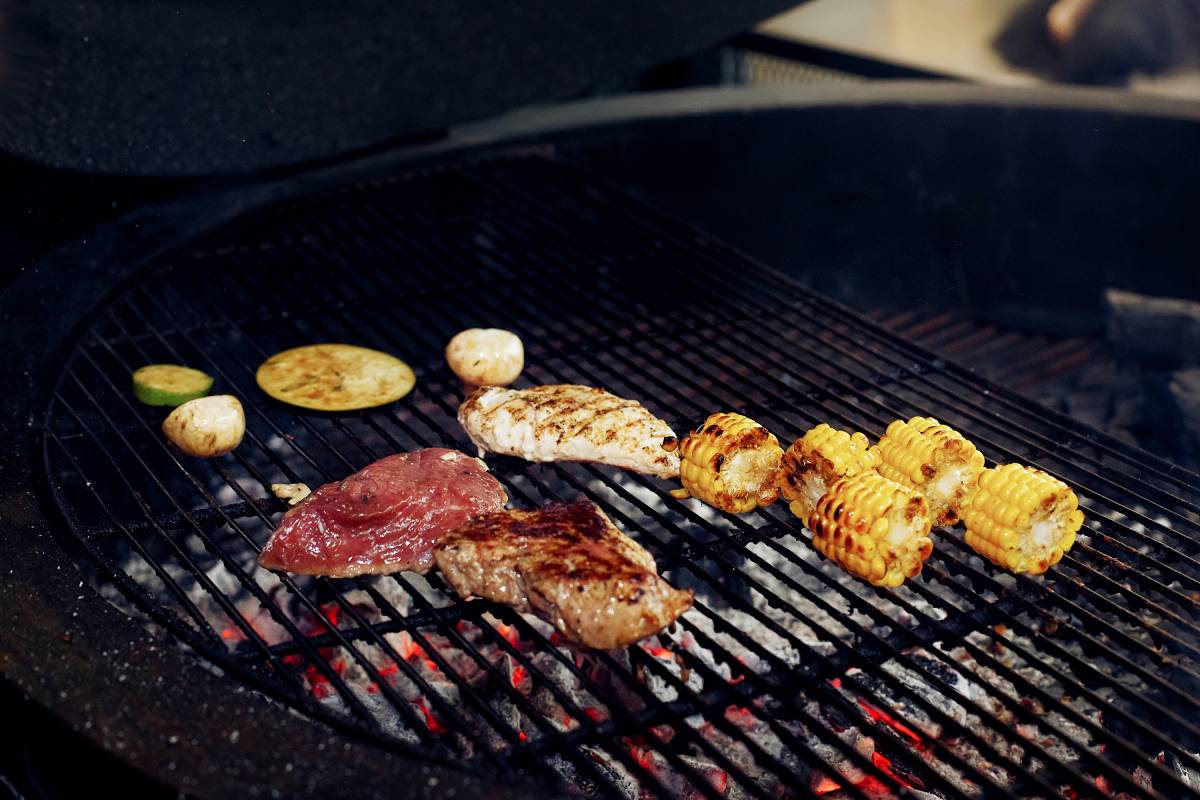 How to Choose the Perfect Grill: Key Features Safety Tips?